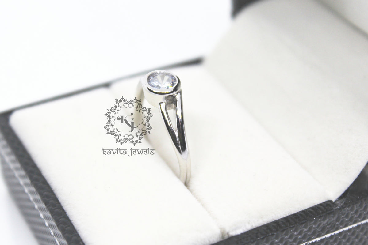 Sterling Silver Single Stone Ring – Kavita Jewels